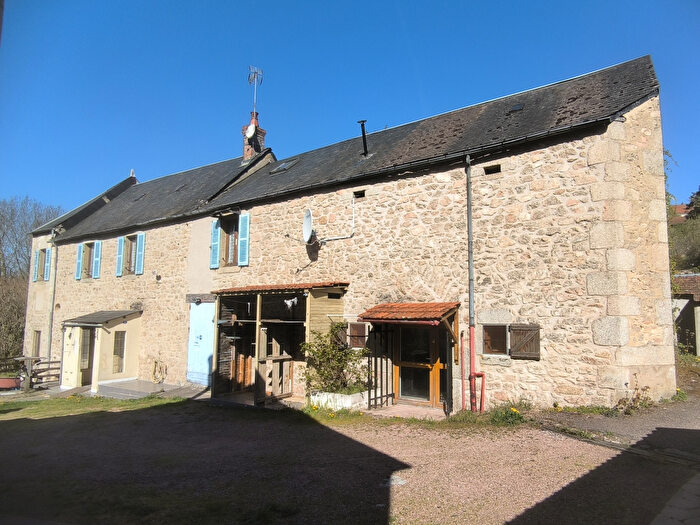 Maison à vendre - Lormes - 7 pièces - 4 chambres