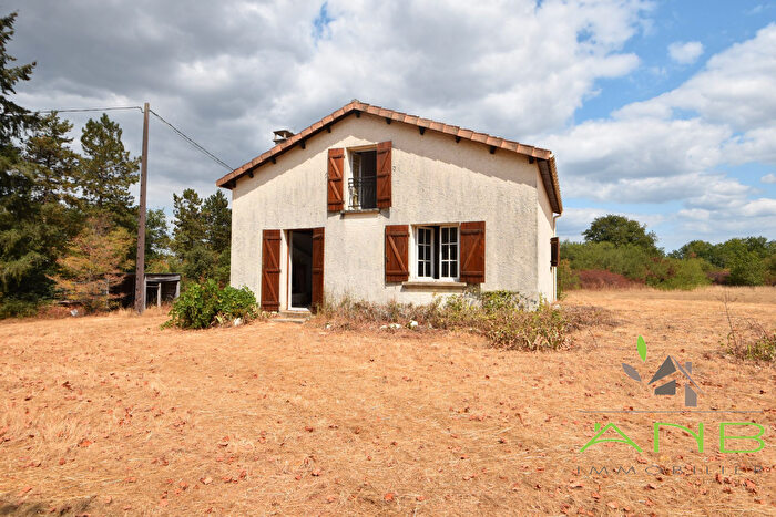 Maison à vendre - Javerlhac-et-la-Chapelle-Saint-Robert - 6 pièces - 3 chambres