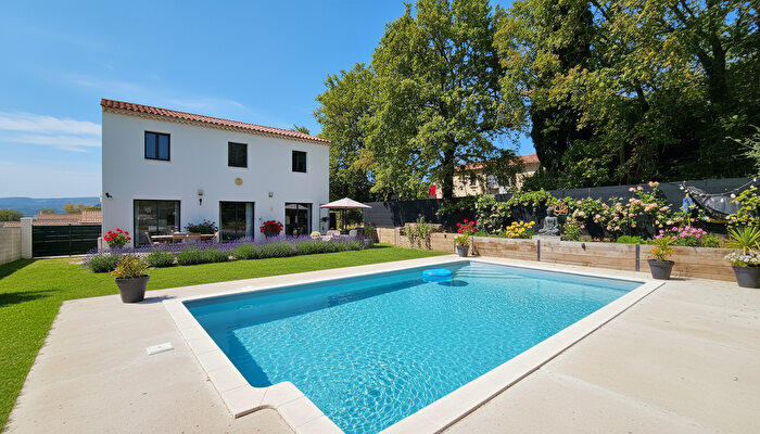 Maison à vendre - Alleins - 5 pièces - 4 chambres