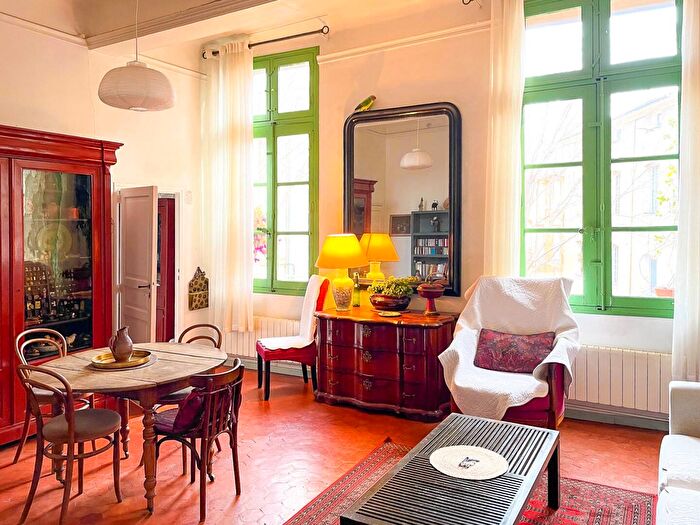 Appartement à louer - Centre Ville, Aix-en-Provence - 3 pièces - 2 chambres