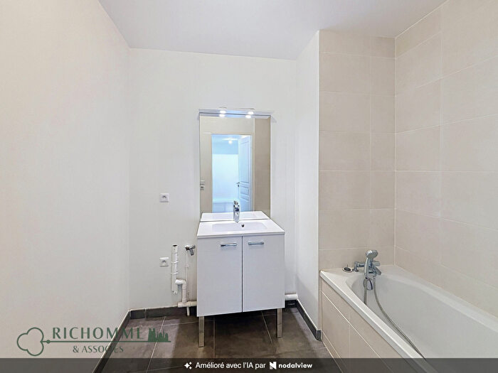 Reims, Barbâtre - Appartement 4 pièces à louer