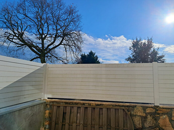 Appartement à vendre - Saint-Médard-en-Jalles, Caupian, Cérillan, Hastignan, Issac - 4 pièces - 3 chambres