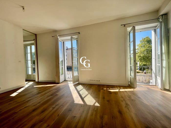 Nantes, Saint-Clément, Jardin des plantes, Caserne Lamoricière - Appartement 2 pièces à vendre