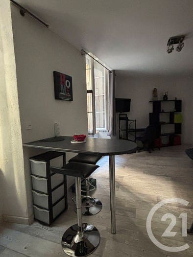 Appartement 1 pièce à louer à Aurillac
