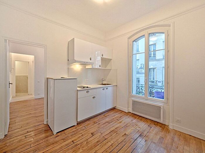 Appartement à louer - Sentier-Bonne Nouvelle, Paris ème arrondissement - 2 pièces - 1 chambre