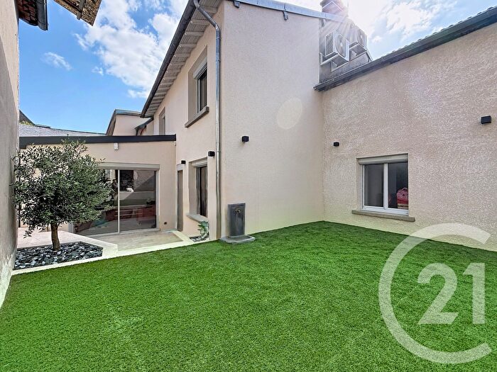 Maison 6 pièces à vendre à Saint-Pourçain-sur-Sioule