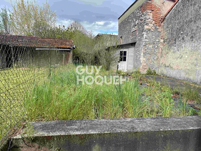 Maison à vendre - Saint-Benoît-de-Carmaux - 4 pièces - 2 chambres