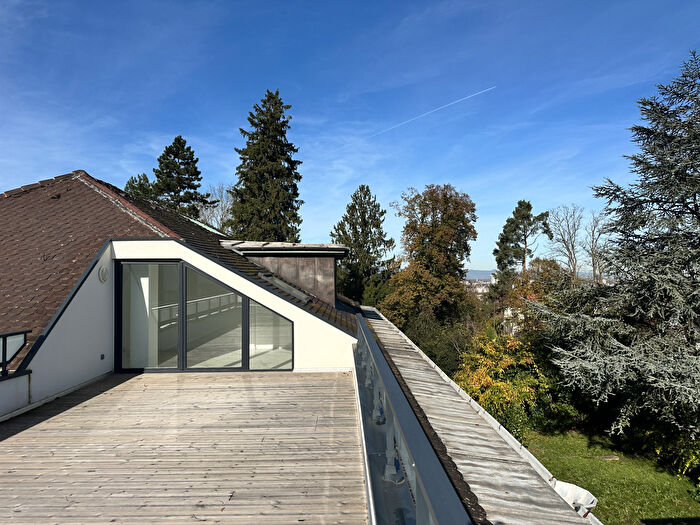 Appartement à louer - Mulhouse, Rebberg - 4 pièces - 3 chambres