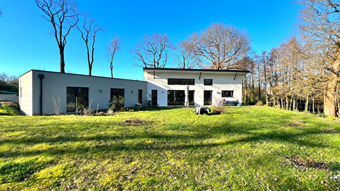 Maison à vendre - Coëx - 5 pièces - 3 chambres