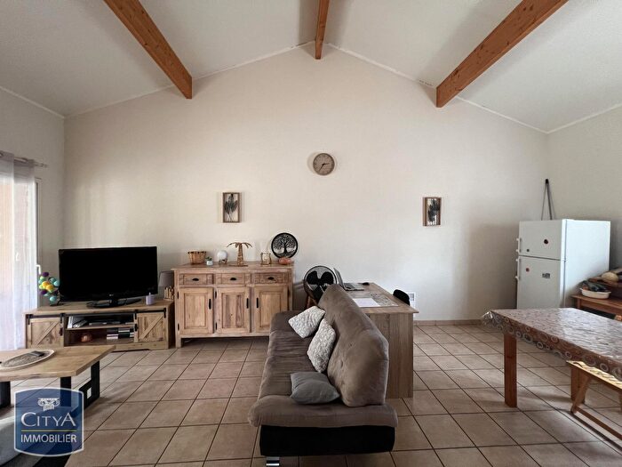 Appartement à vendre - Sarlat-la-Canéda - 3 pièces - 2 chambres