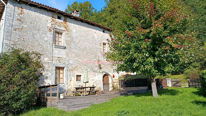 Champeaux-et-la-Chapelle-Pommier - Maison 3 pièces à vendre