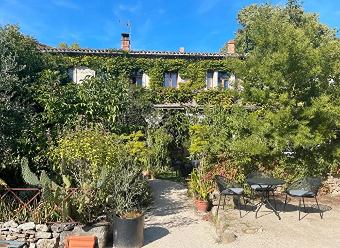 Maison à vendre - Montolieu - 14 pièces - 7 chambres