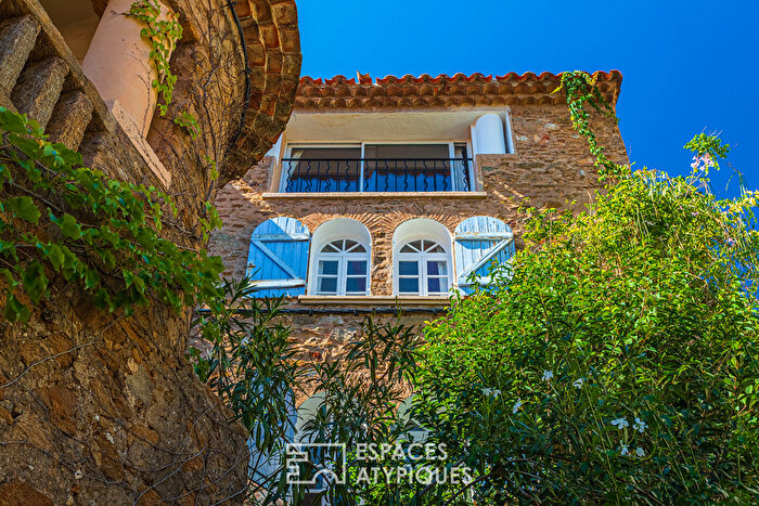 Appartement à vendre - Bormes-les-Mimosas, Centre-ville, Le Pin - 3 pièces - 2 chambres