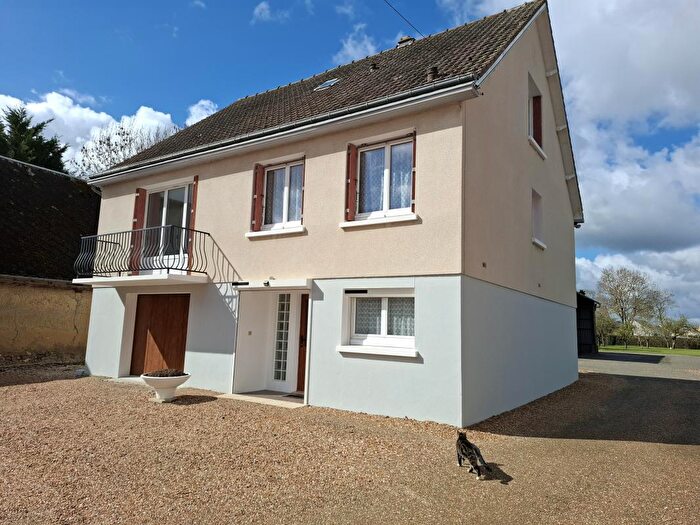 Maison 6 pièces à La Bourdinière-Saint-Loup, à vendre