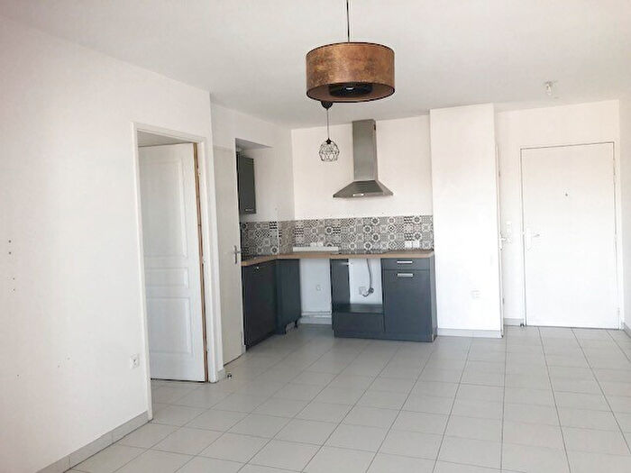 Appartement 2 pièces à Marseille 10ème, Saint-Tronc, à vendre