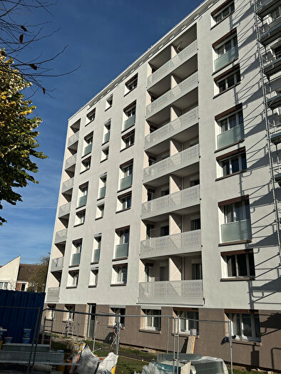 Appartement à vendre - Melun, Centre-ville - 4 pièces - 2 chambres