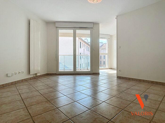 Appartement 2 pièces à Grenoble, Berriat, à louer