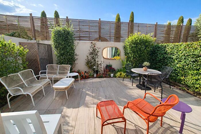 Appartement à vendre - Saint-Rémy-de-Provence - 3 pièces - 2 chambres