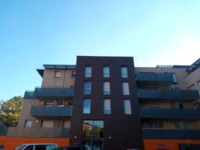 Appartement à louer - Ville-Basse, Montélimar - 1 pièce