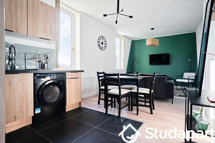 Appartement à louer - Bois Blanc, Lille - 1 pièce - 1 chambre