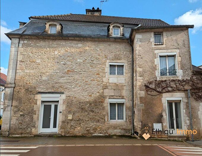 Appartement à louer - Arc-en-Barrois - 3 pièces - 1 chambre