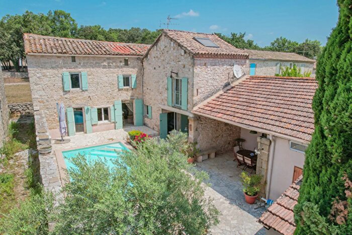 Maisons à vendre et appartements à louer - 1