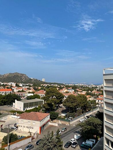 Appartement à vendre - Marseille e , Les Baumettes - 4 pièces - 3 chambres