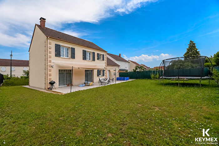 Le Mesnil-en-Thelle : Maison 6 pièces à vendre