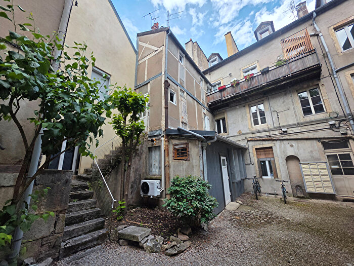Dijon, Centre-ville : Appartement 1 pièce à vendre