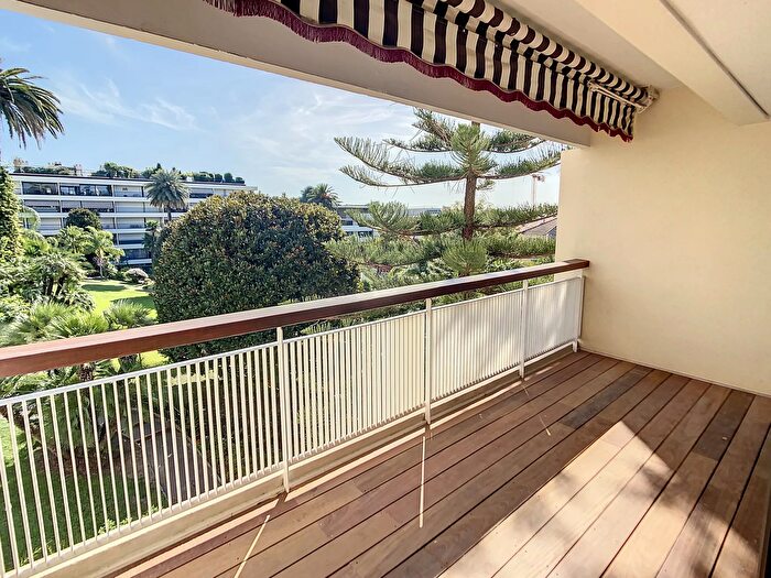 Appartement à vendre - Cannes, Californie Pezou - 2 pièces - 1 chambre