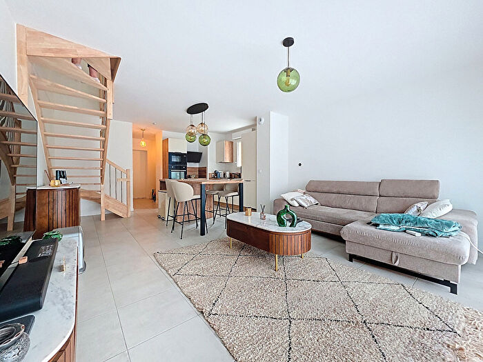 Maison à vendre - Le Taillan-Médoc - 4 pièces - 3 chambres