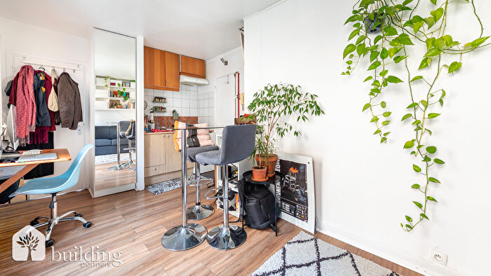 Appartement à vendre - Paris e , Belleville, Saint-Maur - 1 pièce