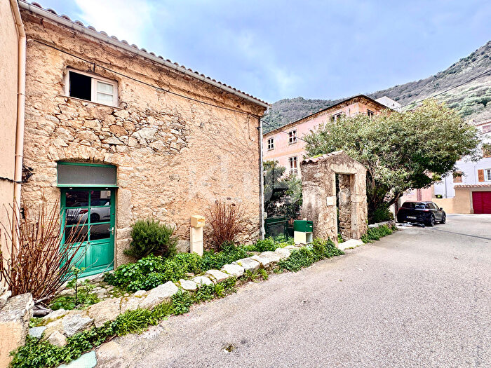 Appartement à vendre - Muro - 4 pièces - 3 chambres