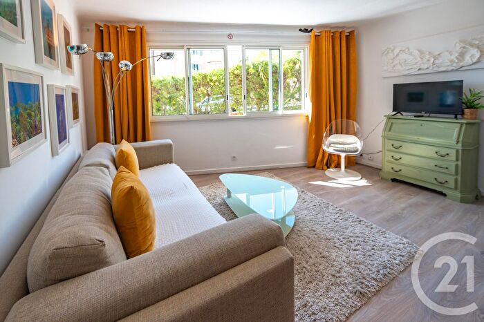 Appartement à vendre - Le Lavandou, Rousset, Four des Maures, Saint-Clair - 2 pièces - 1 chambre