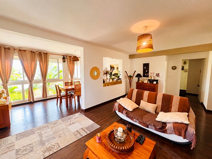 Appartement 4 pièces à vendre - Saint-Paul, Saint-Gilles les Hauts