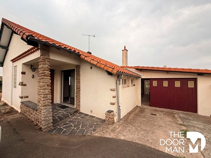 Maison 5 pièces à vendre à Nanteuil