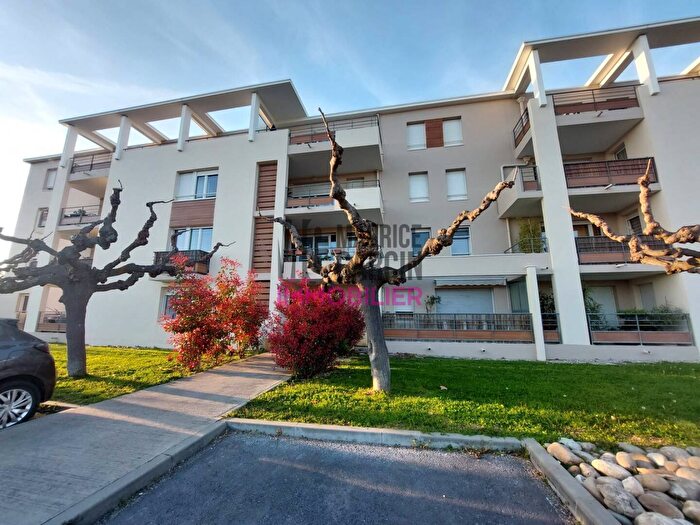 Appartement à louer - Fargues-Pigeonnier, Le Pontet - 2 pièces - 1 chambre