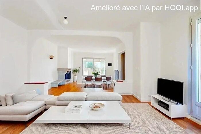Appartement à vendre - Bron, Le Rafour - 5 pièces - 4 chambres
