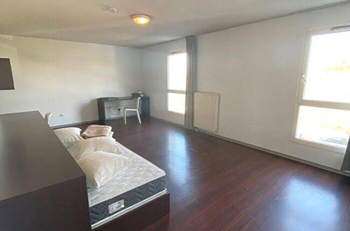 Appartement 1 pièce à louer - Médoquine-Haut-Brion, Talence