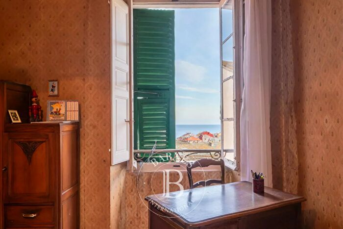 Appartement à vendre - Bastia, Centre-ville, Cardo - 10 pièces - 4 chambres