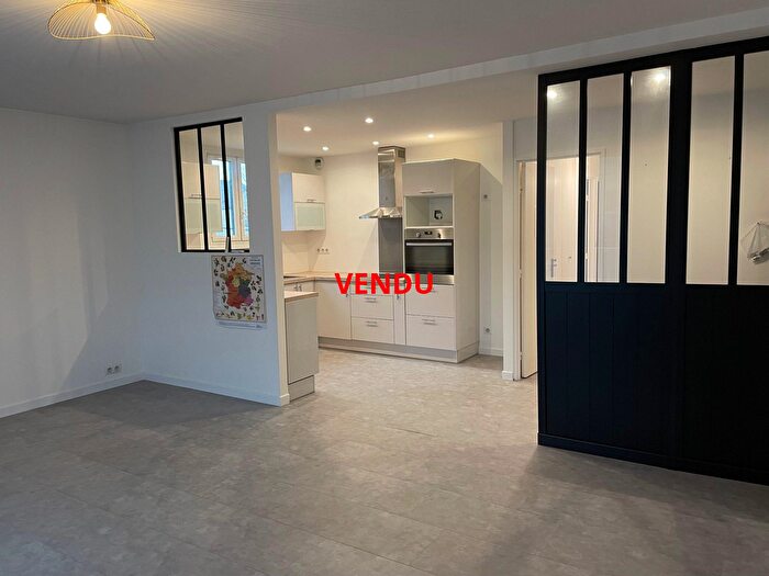 Appartement à vendre - Saint-Jean-le-Blanc - 3 pièces - 2 chambres
