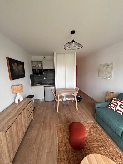 Appartement à louer - Maison Blanche-Wilson, Reims - 1 pièce