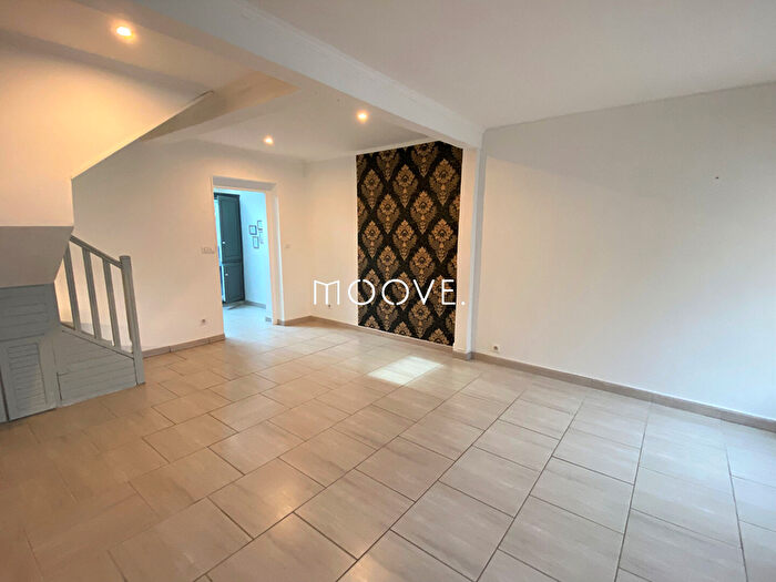 Maison à louer - Saint-Étienne-du-Rouvray, Bic Auber, Parc Fleury - 4 pièces - 3 chambres