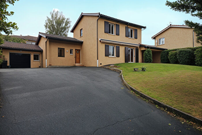 Maison 5 pièces à louer à Pommiers