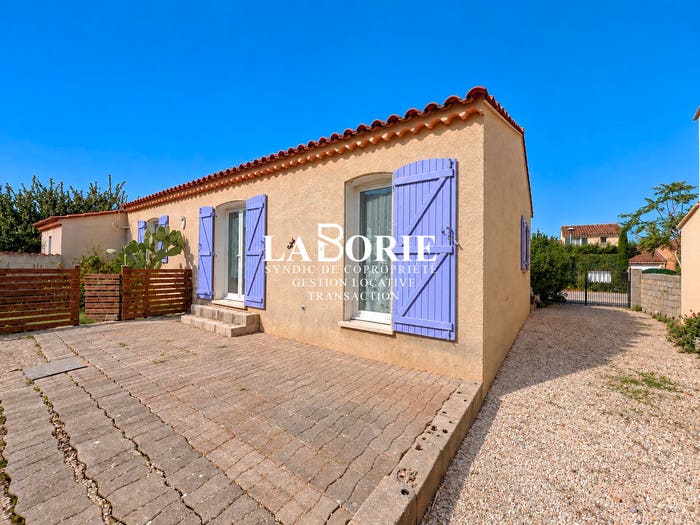 Maison 4 pièces à vendre à Entraigues-sur-la-Sorgue