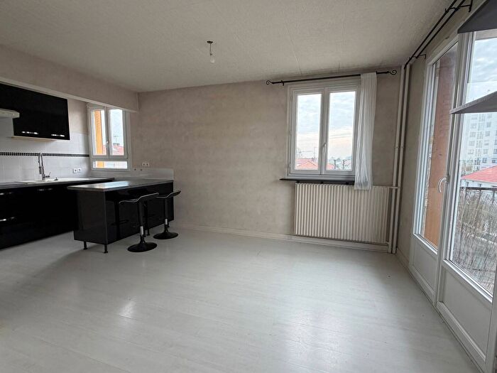 Appartement à louer - La Terre Aux Clercs, Saint-Gratien - 1 pièce