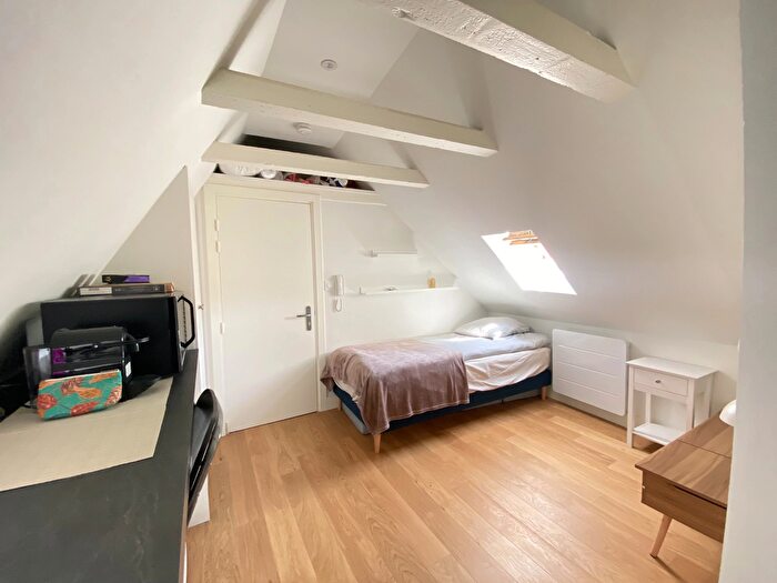 Appartement 1 pièce à Strasbourg, Centre-ville, Mairie, à louer