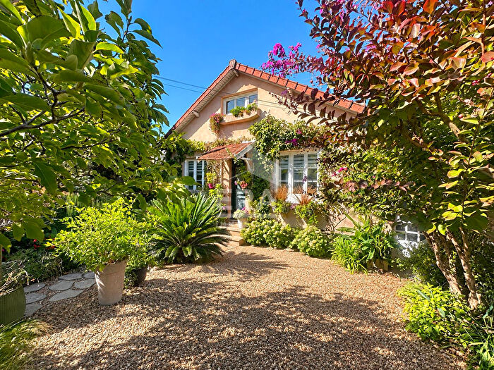 Maison 7 pièces à vendre - Franconville, Fontaines
