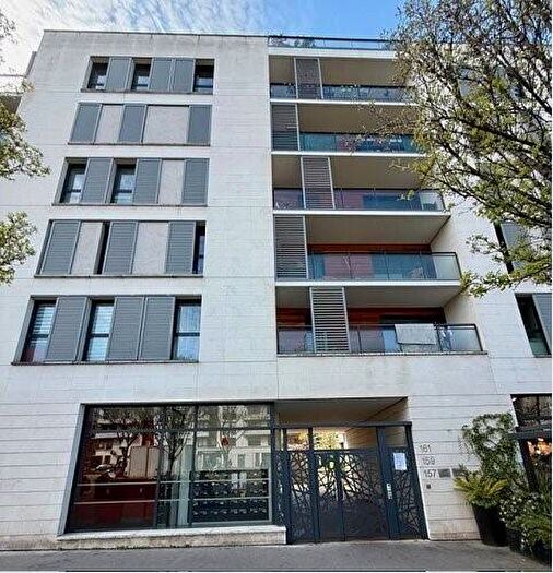 Appartement à louer - Gabriel Péri-Estienne dOrves, Colombes - 4 pièces - 3 chambres