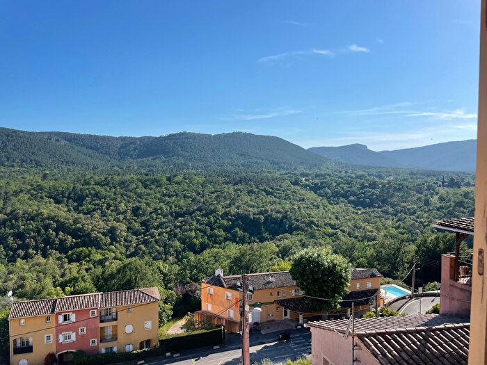 Appartement à vendre - Bagnols-en-Forêt - 3 pièces